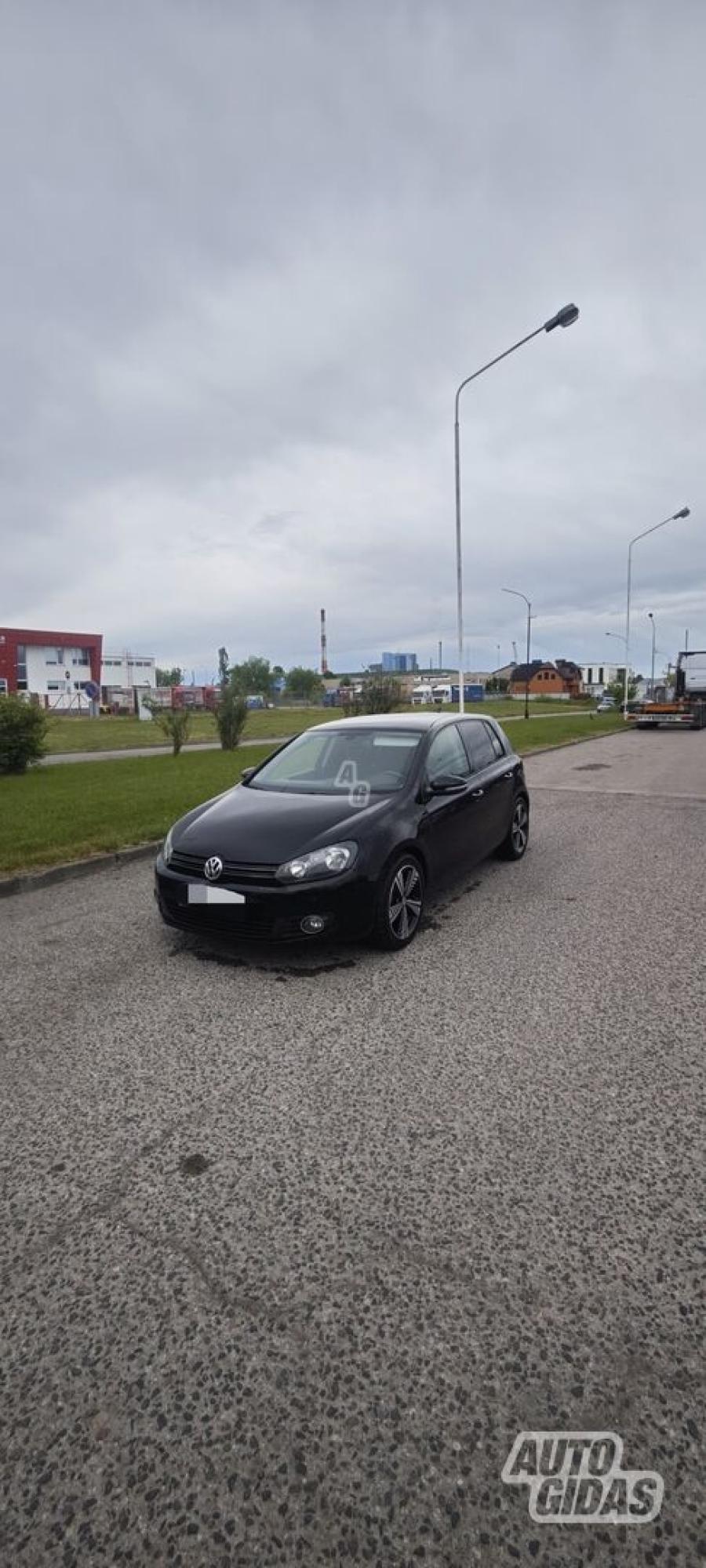 Black Volkswagen Golf 2012 in Klaipeda, with an engine capacity of 1.60 L and mileage of 278 thousand km for 4200 €, photo 1 on AUTOMOTO.COM.LV