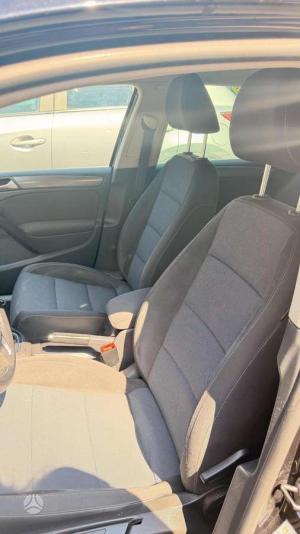 Melns Volkswagen Golf 2012 Klaipėda, ar dzinēja tilpumu 2.00 L un nobraukumu 322 tūkst. km par 4900 €, foto 11 vietnē AUTOMOTO.COM.LV