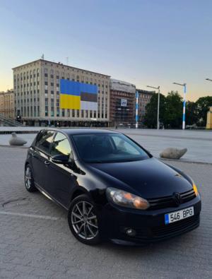 Black Volkswagen Golf 2012 in Tallinn, with an engine capacity of 1.60 L and mileage of 359 thousand km for 4000 €, photo 4 on AUTOMOTO.COM.LV