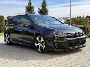 Black Volkswagen Golf 2012 in Kaisiadorys, with an engine capacity of 1.97 L and mileage of 360 thousand km for 6650 €, photo 4 on AUTOMOTO.COM.LV