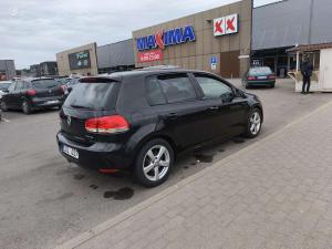 Melns Volkswagen Golf 2012 Kauņa, ar dzinēja tilpumu 1.97 L un nobraukumu 336 tūkst. km par 4999 €, foto 3 vietnē AUTOMOTO.COM.LV