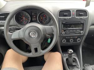 Melns Volkswagen Golf 2012 Viļņa, ar dzinēja tilpumu 1.20 L un nobraukumu 0 tūkst. km par 2000 €, foto 20 vietnē AUTOMOTO.COM.LV