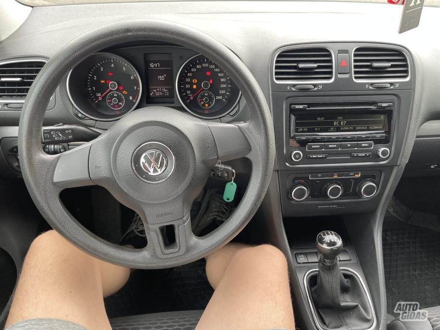 Melns Volkswagen Golf 2012 Viļņa, ar dzinēja tilpumu 1.20 L un nobraukumu 0 tūkst. km par 2000 €, foto 20 vietnē AUTOMOTO.COM.LV