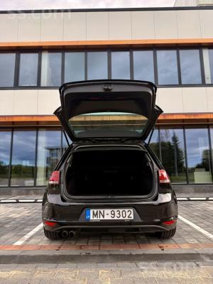 Black Volkswagen Golf 2012 in Riga, with an engine capacity of 2.00 L and mileage of 256 thousand km for 8500 €, photo 6 on AUTOMOTO.COM.LV