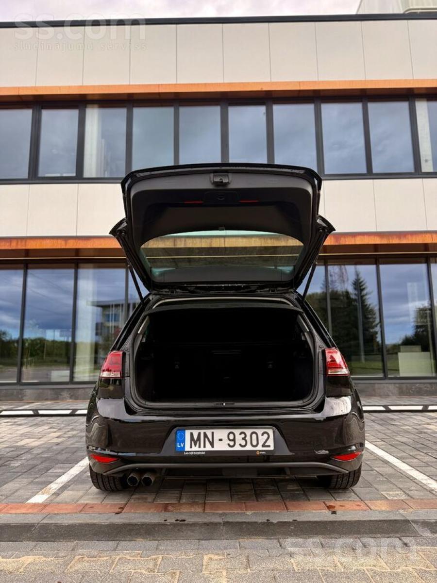Black Volkswagen Golf 2012 in Riga, with an engine capacity of 2.00 L and mileage of 256 thousand km for 8500 €, photo 6 on AUTOMOTO.COM.LV