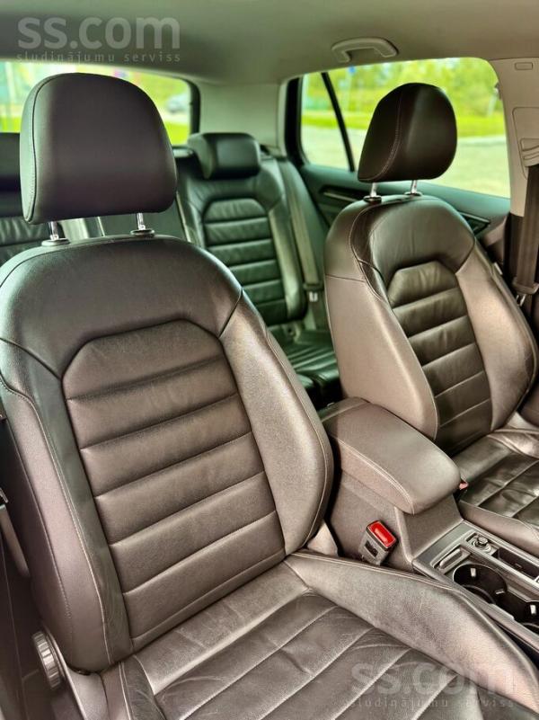 Black Volkswagen Golf 2012 in Riga, with an engine capacity of 2.00 L and mileage of 256 thousand km for 8500 €, photo 10 on AUTOMOTO.COM.LV
