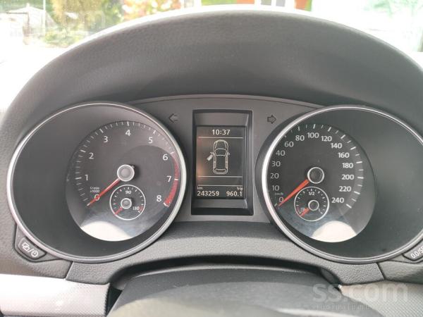 Melns Volkswagen Golf 2012 Rīga, ar dzinēja tilpumu 1.40 L un nobraukumu 244 tūkst. km par 4000 €, foto 8 vietnē AUTOMOTO.COM.LV