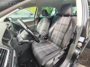 Melns Volkswagen Golf 2012 Rīga, ar dzinēja tilpumu 1.40 L un nobraukumu 244 tūkst. km par 4000 €, foto 9 vietnē AUTOMOTO.COM.LV