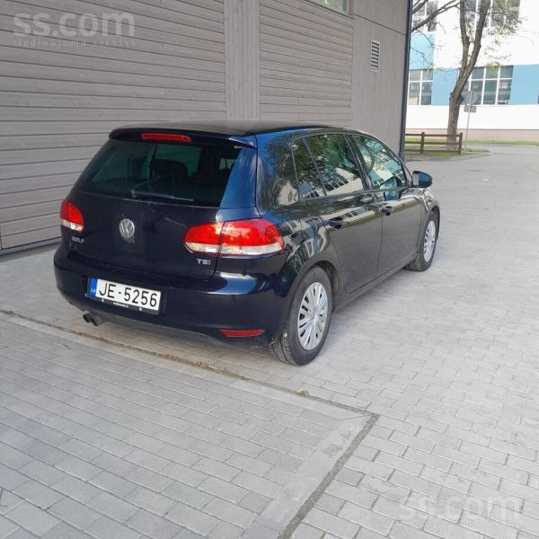 Black Volkswagen Golf 2013 in Jelgava, with an engine capacity of 1.40 L and mileage of 216 thousand km for 3200 €, photo 1 on AUTOMOTO.COM.LV