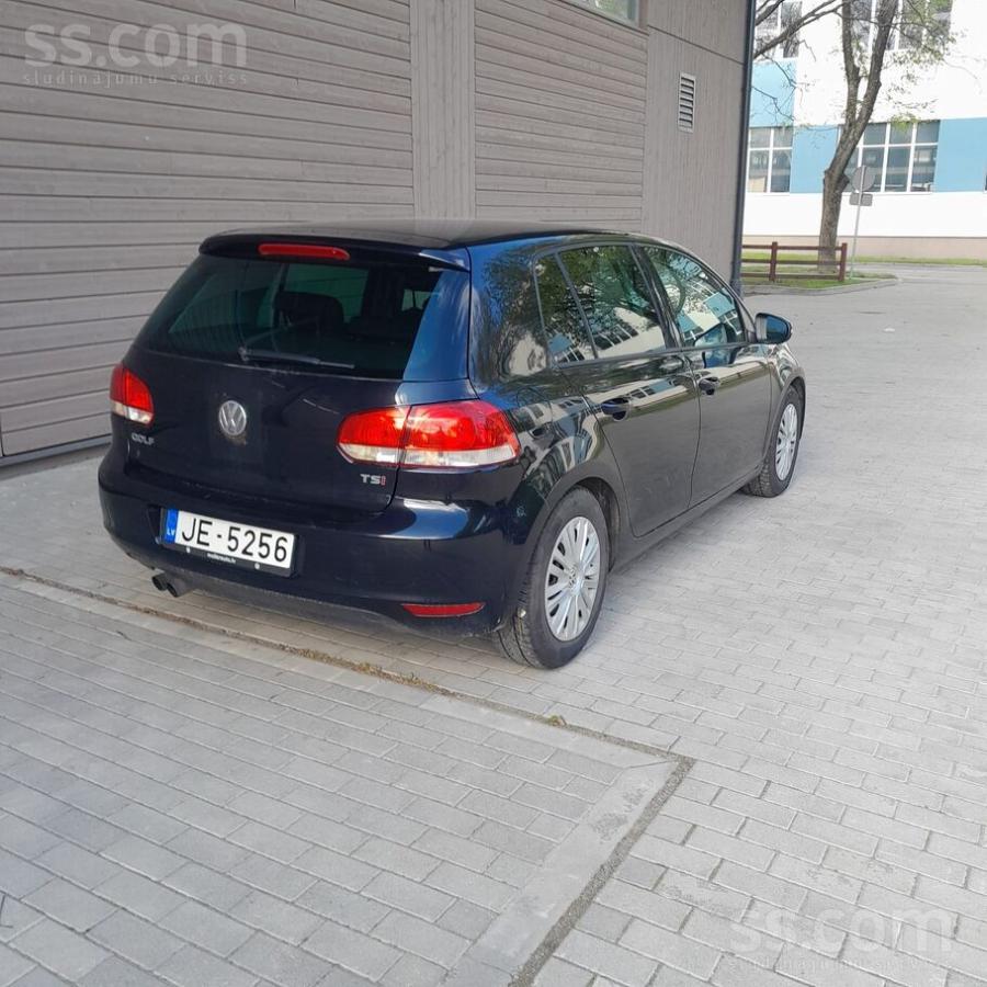 Black Volkswagen Golf 2013 in Jelgava, with an engine capacity of 1.40 L and mileage of 216 thousand km for 3200 €, photo 1 on AUTOMOTO.COM.LV
