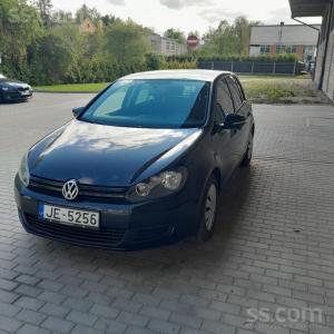 Black Volkswagen Golf 2013 in Jelgava, with an engine capacity of 1.40 L and mileage of 216 thousand km for 3200 €, photo 3 on AUTOMOTO.COM.LV