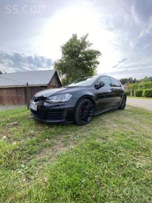 Melns Volkswagen Golf 2013 Rīga, ar dzinēja tilpumu 2.00 L un nobraukumu 249 tūkst. km par 8900 €, foto 23 vietnē AUTOMOTO.COM.LV