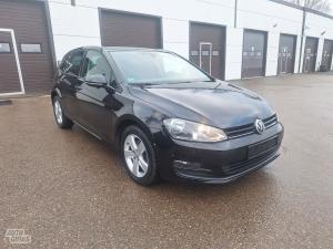 Black Volkswagen Golf 2013 in Utena, with an engine capacity of 1.60 L and mileage of 207 thousand km for 6600 €, photo 2 on AUTOMOTO.COM.LV