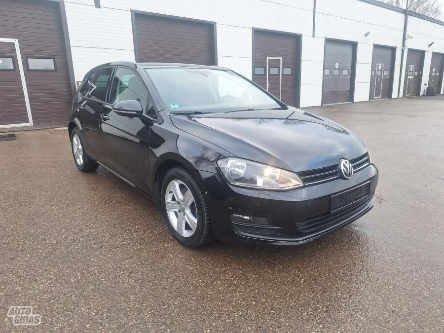 Black Volkswagen Golf 2013 in Utena, with an engine capacity of 1.60 L and mileage of 207 thousand km for 6600 €, photo 2 on AUTOMOTO.COM.LV