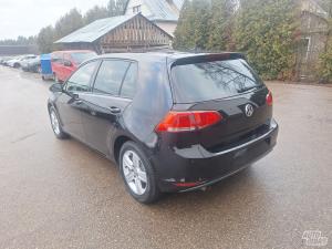 Black Volkswagen Golf 2013 in Utena, with an engine capacity of 1.60 L and mileage of 207 thousand km for 6600 €, photo 5 on AUTOMOTO.COM.LV
