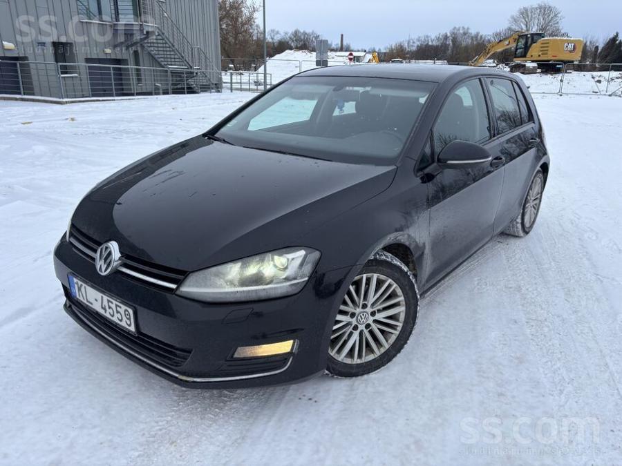 Black Volkswagen Golf 2013 in Bauska, with an engine capacity of 2.00 L and mileage of 509 thousand km for 2600 €, photo 3 on AUTOMOTO.COM.LV