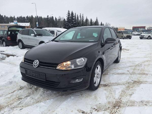 Black Volkswagen Golf 2013 in Utena, with an engine capacity of 1.60 L and mileage of 207 thousand km for 6200 €, photo 1 on AUTOMOTO.COM.LV