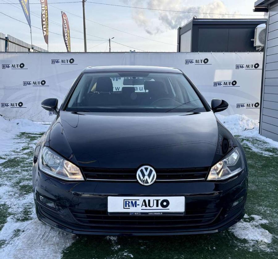 Melns Volkswagen Golf 2013 Panevēža, ar dzinēja tilpumu 1.60 L un nobraukumu 231 tūkst. km par 6900 €, foto 3 vietnē AUTOMOTO.COM.LV