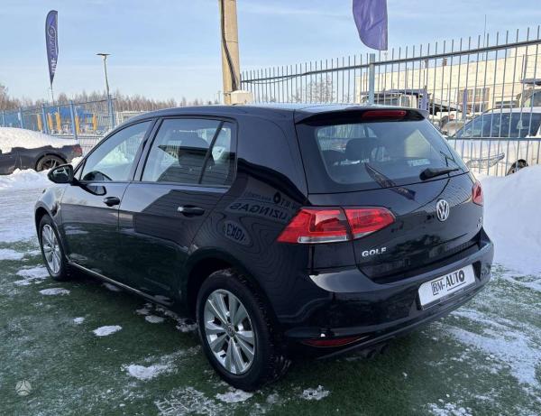 Melns Volkswagen Golf 2013 Panevēža, ar dzinēja tilpumu 1.60 L un nobraukumu 231 tūkst. km par 6900 €, foto 9 vietnē AUTOMOTO.COM.LV