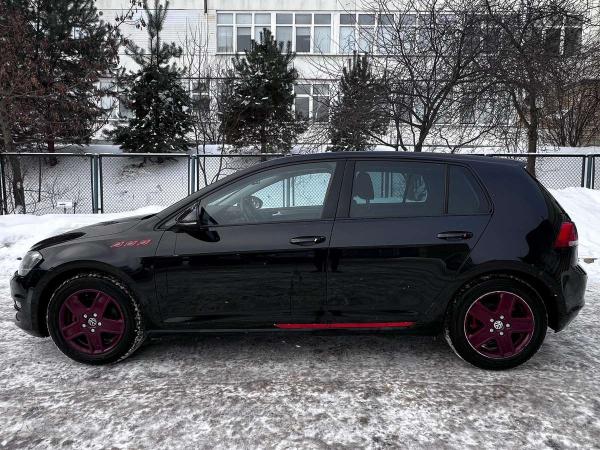 Black Volkswagen Golf 2013 in Vilnius, with an engine capacity of 1.40 L and mileage of 126 thousand km for 6750 €, photo 4 on AUTOMOTO.COM.LV