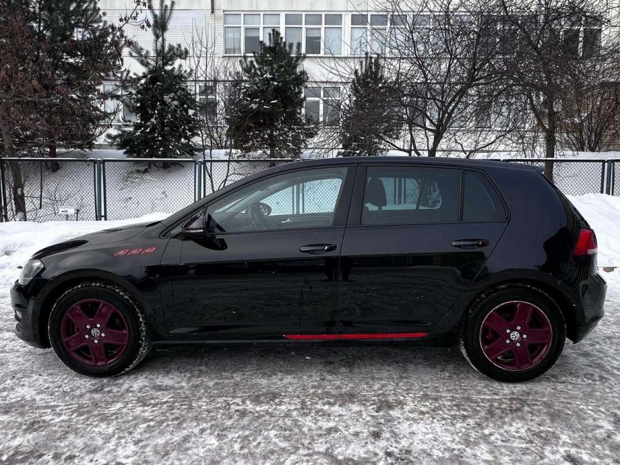 Melns Volkswagen Golf 2013 Viļņa, ar dzinēja tilpumu 1.40 L un nobraukumu 126 tūkst. km par 6750 €, foto 4 vietnē AUTOMOTO.COM.LV