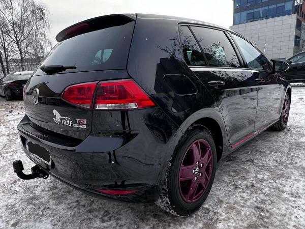 Black Volkswagen Golf 2013 in Vilnius, with an engine capacity of 1.40 L and mileage of 126 thousand km for 6750 €, photo 7 on AUTOMOTO.COM.LV