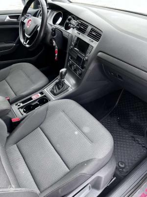 Melns Volkswagen Golf 2013 Viļņa, ar dzinēja tilpumu 1.40 L un nobraukumu 126 tūkst. km par 6750 €, foto 31 vietnē AUTOMOTO.COM.LV