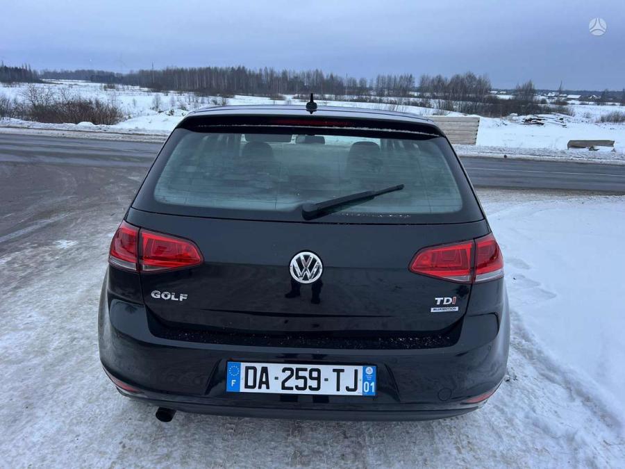 Black Volkswagen Golf 2013 in Taurage, with an engine capacity of 1.60 L and mileage of 266 thousand km for 5800 €, photo 7 on AUTOMOTO.COM.LV