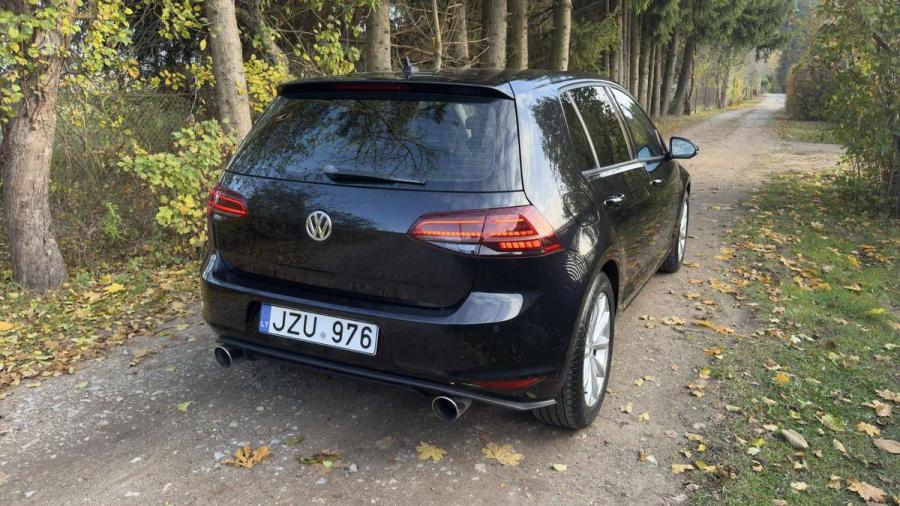 Black Volkswagen Golf 2013 in Vilnius, with an engine capacity of 1.40 L and mileage of 300 thousand km for 7000 €, photo 7 on AUTOMOTO.COM.LV