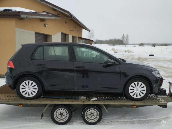 Melns Volkswagen Golf 2013 Viļņa, ar dzinēja tilpumu 1.60 L un nobraukumu 215 tūkst. km par 5200 €, foto 6 vietnē AUTOMOTO.COM.LV