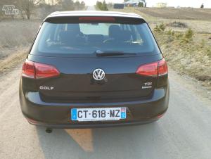 Black Volkswagen Golf 2013 in Vilnius, with an engine capacity of 1.60 L and mileage of 215 thousand km for 7499 €, photo 6 on AUTOMOTO.COM.LV
