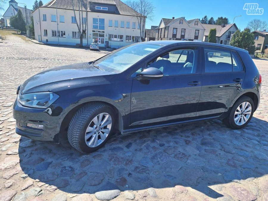 Black Volkswagen Golf 2013 in Klaipeda, with an engine capacity of 1.60 L and mileage of 247 thousand km for 5200 €, photo 1 on AUTOMOTO.COM.LV