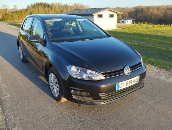 Black Volkswagen Golf 2013 in Vilnius, with an engine capacity of 1.60 L and mileage of 215 thousand km for 7100 €, photo 3 on AUTOMOTO.COM.LV