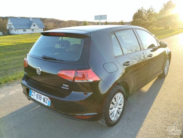 Black Volkswagen Golf 2013 in Vilnius, with an engine capacity of 1.60 L and mileage of 215 thousand km for 7100 €, photo 4 on AUTOMOTO.COM.LV