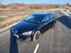 Black Volkswagen Golf 2013 in Gulbene, with an engine capacity of 1.60 L and mileage of 384 thousand km for 3395 €, photo 20 on AUTOMOTO.COM.LV
