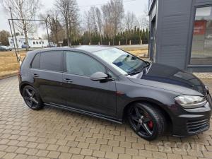 Melns Volkswagen Golf 2013 Rīga, ar dzinēja tilpumu 2.00 L un nobraukumu 250 tūkst. km par 8500 €, foto 5 vietnē AUTOMOTO.COM.LV