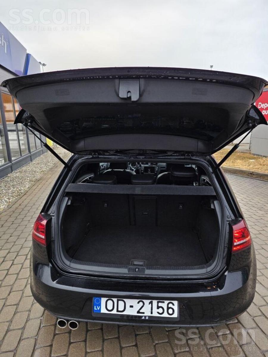 Melns Volkswagen Golf 2013 Rīga, ar dzinēja tilpumu 2.00 L un nobraukumu 250 tūkst. km par 8500 €, foto 8 vietnē AUTOMOTO.COM.LV