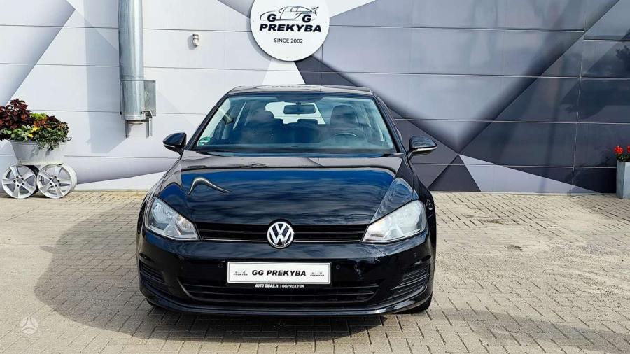 Melns Volkswagen Golf 2013 Kauņa, ar dzinēja tilpumu 1.20 L un nobraukumu 122 tūkst. km par 7450 €, foto 4 vietnē AUTOMOTO.COM.LV