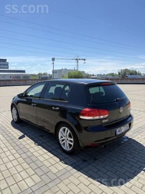 Black Volkswagen Golf 2013 in Riga, with an engine capacity of 1.60 L and mileage of 263 thousand km for 3690 €, photo 7 on AUTOMOTO.COM.LV