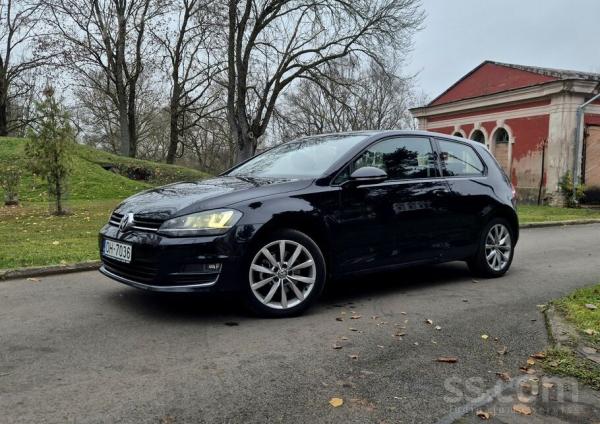 Black Volkswagen Golf 2013 in Jelgava, with an engine capacity of 2.00 L and mileage of 250 thousand km for 6650 €, photo 2 on AUTOMOTO.COM.LV