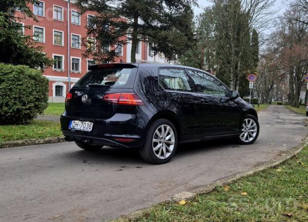 Black Volkswagen Golf 2013 in Jelgava, with an engine capacity of 2.00 L and mileage of 250 thousand km for 6650 €, photo 4 on AUTOMOTO.COM.LV