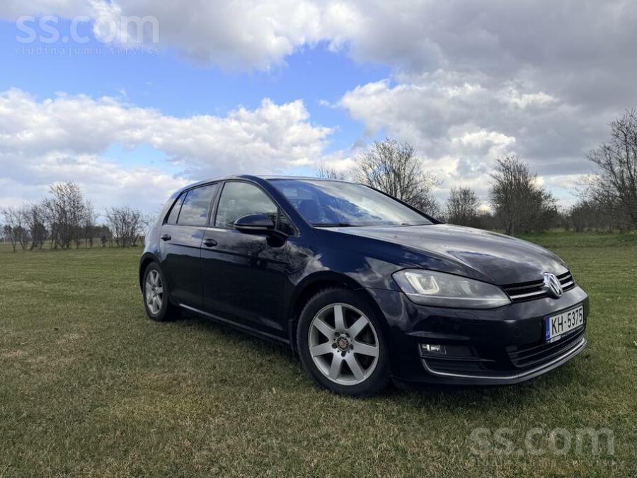Black Volkswagen Golf 2013 in Dobele, with an engine capacity of 2.00 L and mileage of 263 thousand km for 5800 €, photo 4 on AUTOMOTO.COM.LV