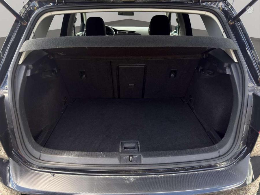 Melns Volkswagen Golf 2013 Kauņa, ar dzinēja tilpumu 1.60 L un nobraukumu 310 tūkst. km par 3999 €, foto 11 vietnē AUTOMOTO.COM.LV