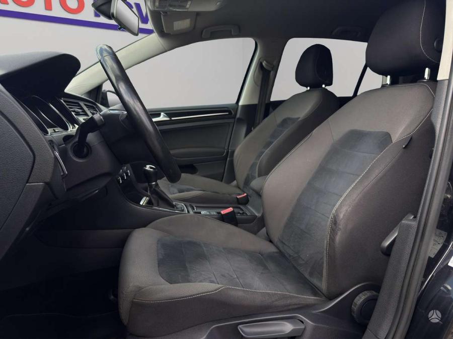 Melns Volkswagen Golf 2013 Kauņa, ar dzinēja tilpumu 1.60 L un nobraukumu 310 tūkst. km par 3999 €, foto 15 vietnē AUTOMOTO.COM.LV