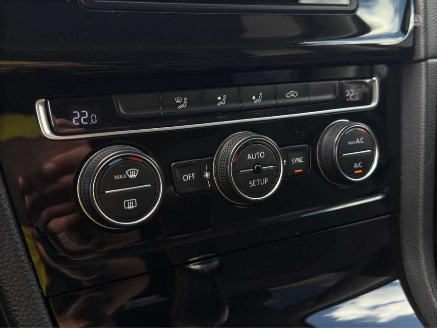 Melns Volkswagen Golf 2013 Kauņa, ar dzinēja tilpumu 1.60 L un nobraukumu 310 tūkst. km par 3999 €, foto 17 vietnē AUTOMOTO.COM.LV