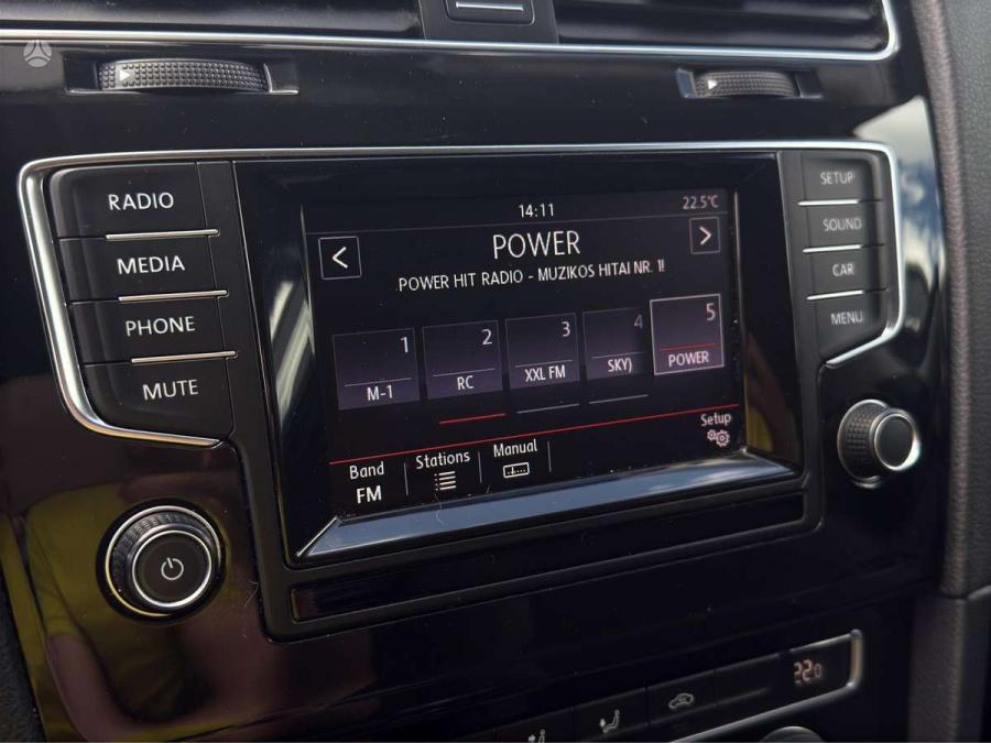 Melns Volkswagen Golf 2013 Kauņa, ar dzinēja tilpumu 1.60 L un nobraukumu 310 tūkst. km par 3999 €, foto 18 vietnē AUTOMOTO.COM.LV