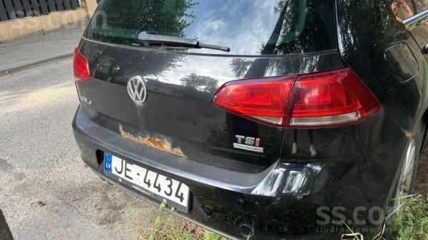 Black Volkswagen Golf 2013 in Riga, with an engine capacity of 1.40 L and mileage of 311 thousand km for 2500 €, photo 8 on AUTOMOTO.COM.LV