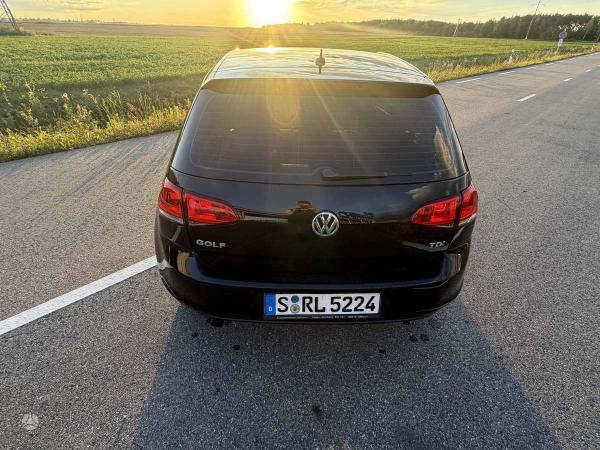 Melns Volkswagen Golf 2013 Kauņa, ar dzinēja tilpumu 1.60 L un nobraukumu 237 tūkst. km par 5400 €, foto 10 vietnē AUTOMOTO.COM.LV