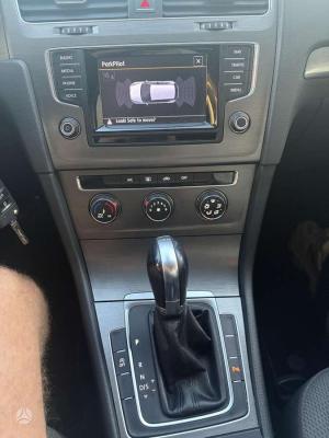 Melns Volkswagen Golf 2013 Kauņa, ar dzinēja tilpumu 1.60 L un nobraukumu 237 tūkst. km par 5400 €, foto 14 vietnē AUTOMOTO.COM.LV