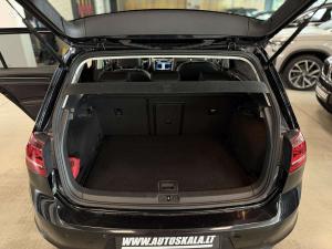 Melns Volkswagen Golf 2013 Klaipėda, ar dzinēja tilpumu 1.97 L un nobraukumu 290 tūkst. km par 9900 €, foto 24 vietnē AUTOMOTO.COM.LV
